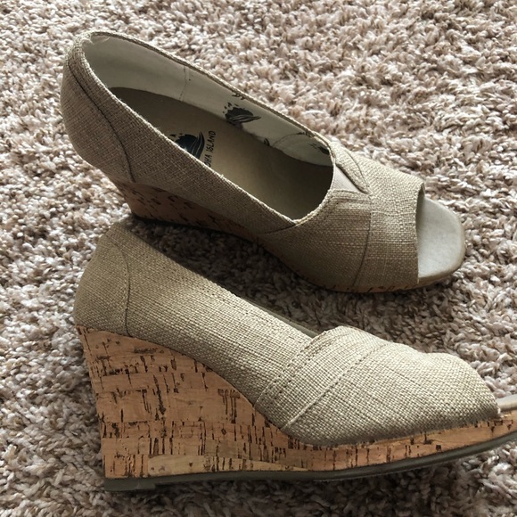 Aloha Island | Shoes | 7m Khaki Color Wedge Shoe | Poshmark